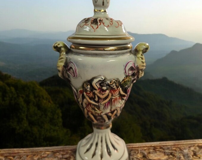 Vintage Italian Capodimonte Porcelain Urn/vase With Naked Cherubs and ...