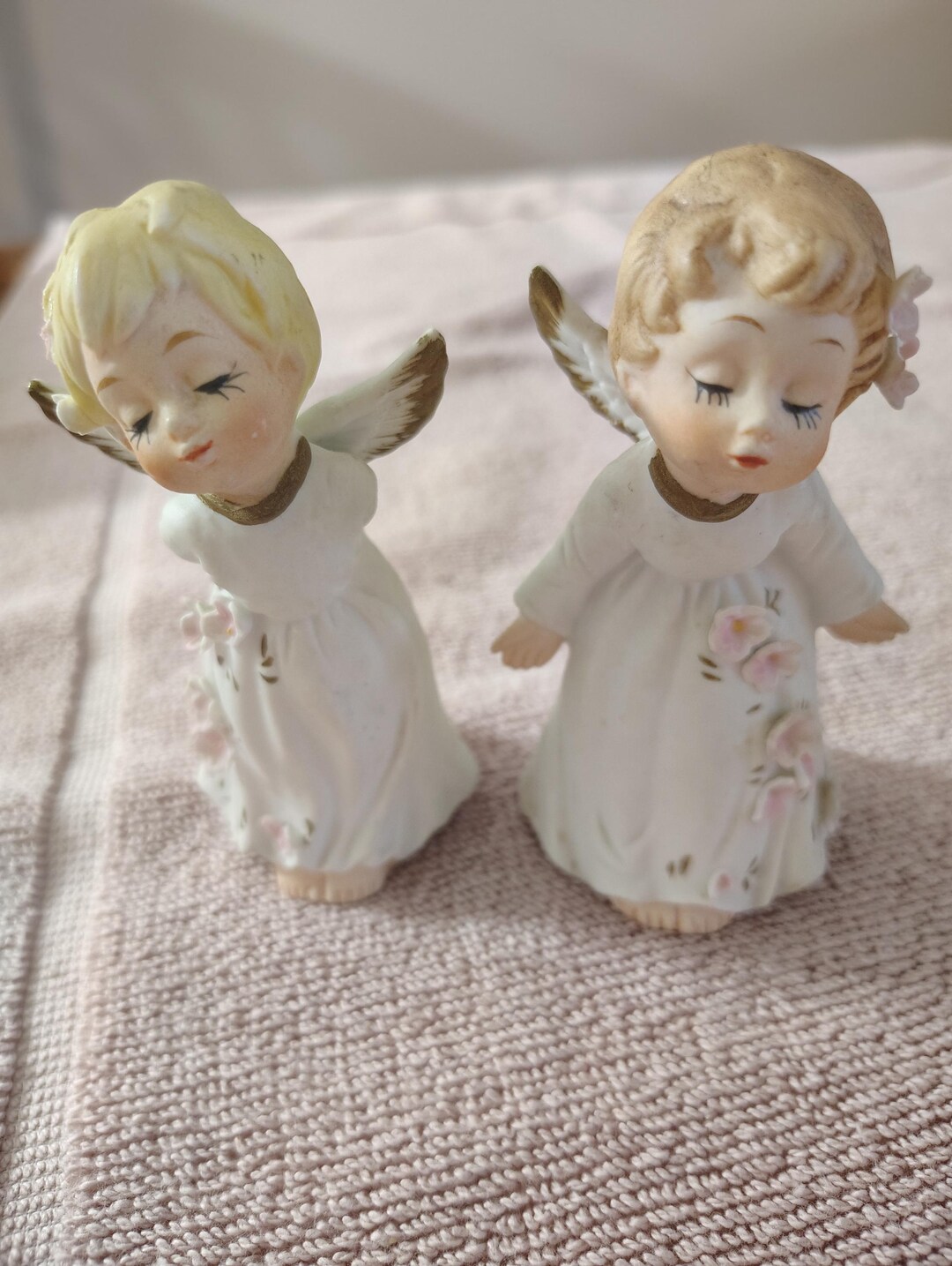 2 Enesco Christmas Angels, 1980's, Numbered - Etsy