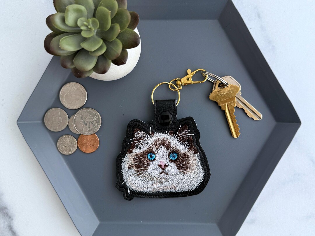 Realistic Ragdoll Cat Keychain | Handmade Embroidered Cat Key Fob or ...