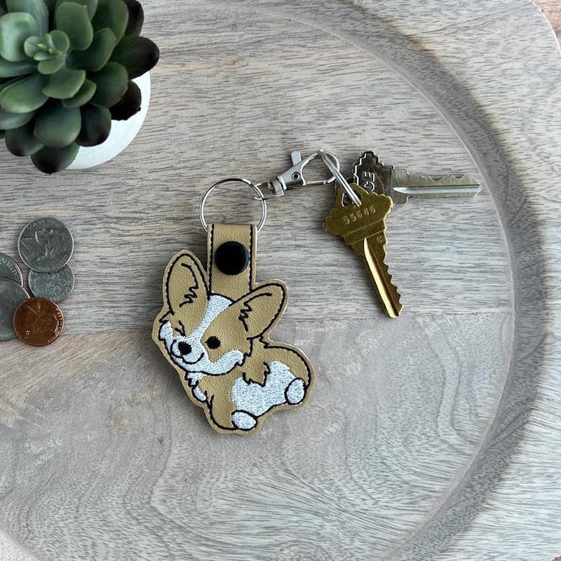 Corgi Keychain - Etsy