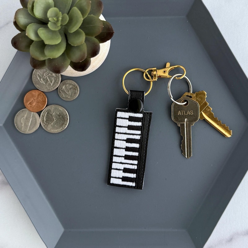 Keyboard Keychain - Etsy