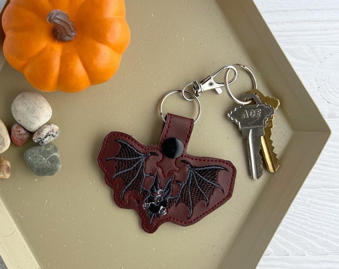 Creepy Vampire Bat Keychain, Embroidered Faux Leather Spooky Halloween ...