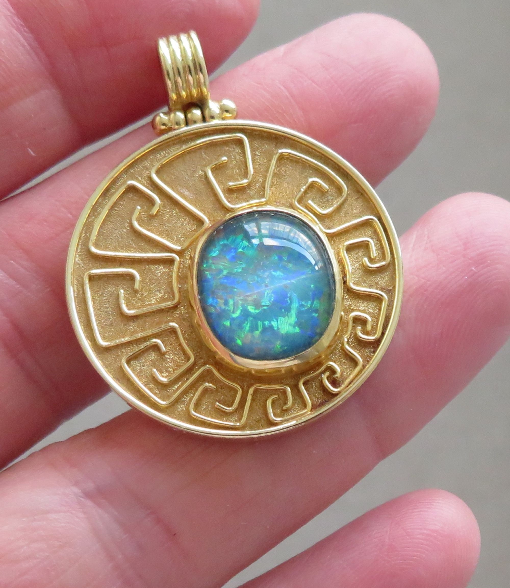 Solid 18 Carat Gold pendant set with manufactured Opal 8.8g | Etsy