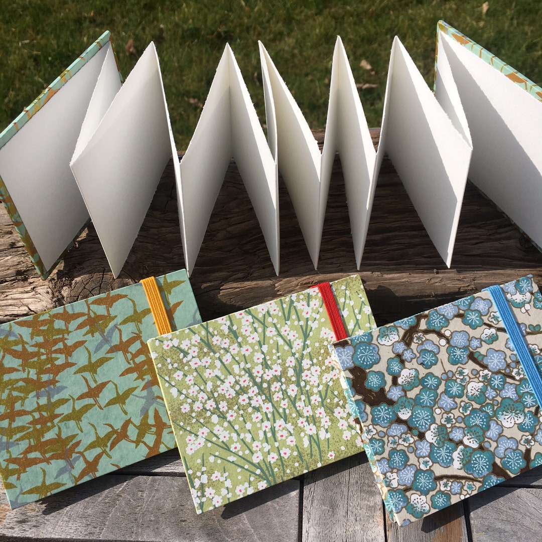 CUSTOM- MADE - Mini 24 Page Concertina Sketchbook With 190gsm ...