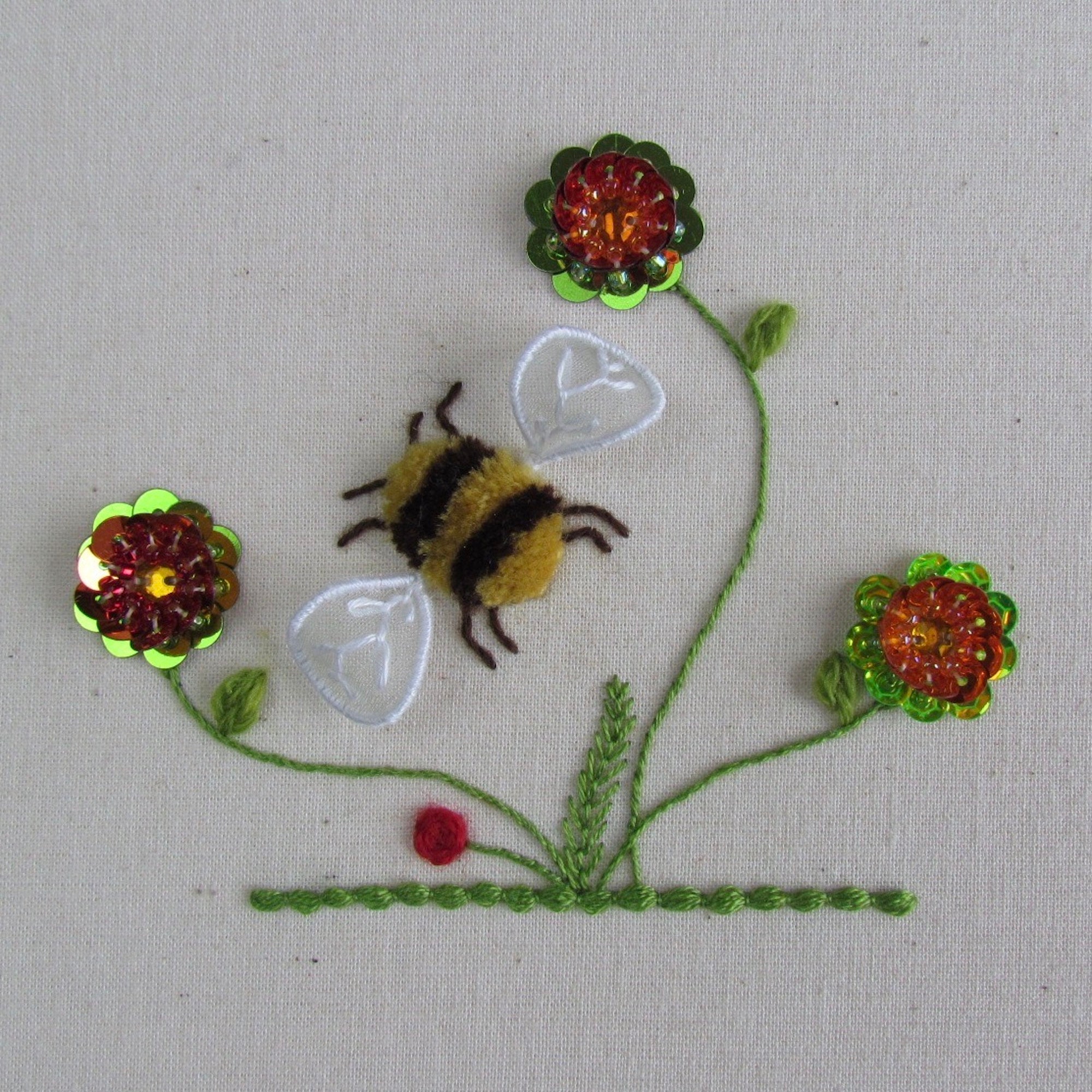 Summer Bee Stumpwork and Beading Embroidery PDF - Etsy UK