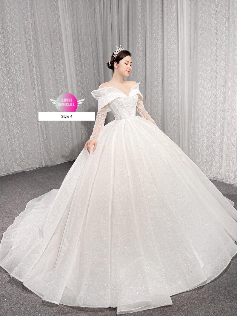 Countess Elegant White Long Sleeves Lace Wedding Ball Gown - Etsy
