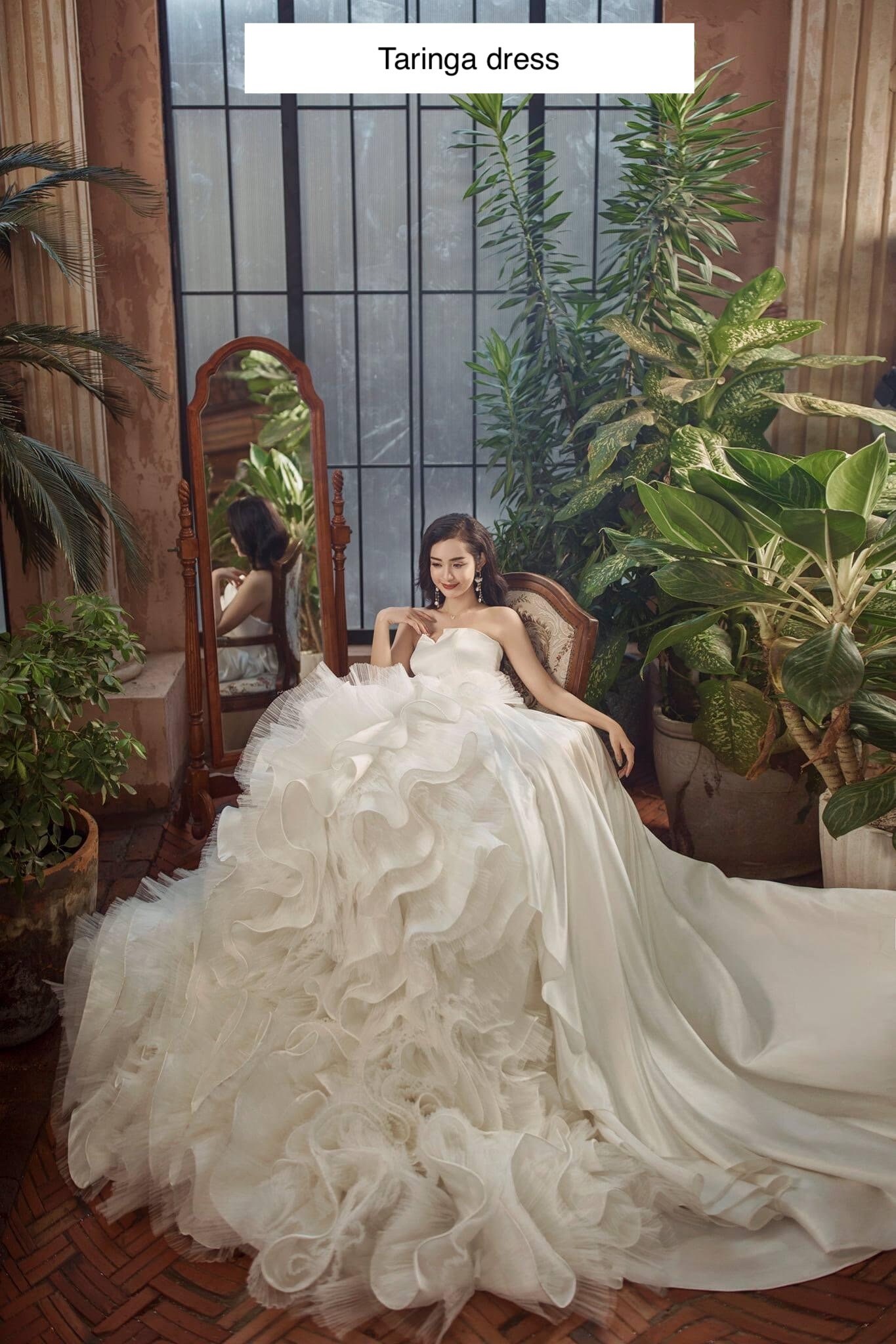 Taringa and Balina dress White ruffled skirt sleeveless | Etsy