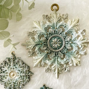 NEW Frost Spark Snowflake Silicone Molds Redesign With Prima Moulds ...