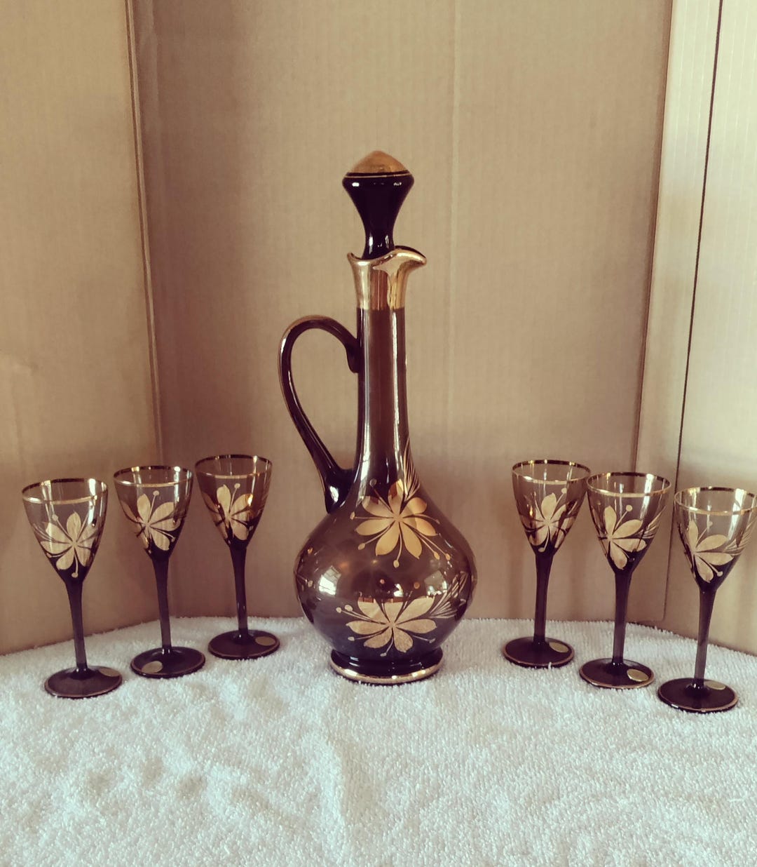 Romanian Made Smoke Brown With 22k Gold Decorated Glass Wine Decanter ...