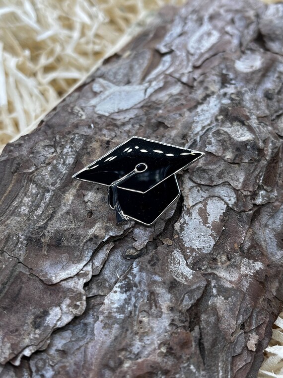Graduation Hat Brooch Pin | Etsy
