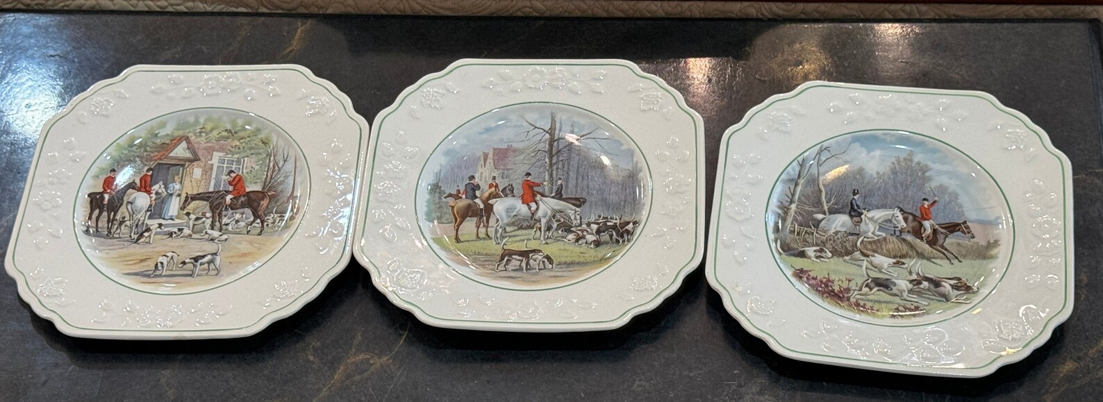Wedgwood Queensbury England Tally Ho , the Hunt, Square Luncheon Plates ...