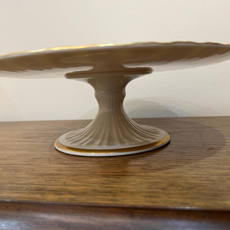 Footed Cake Plate - Etsy