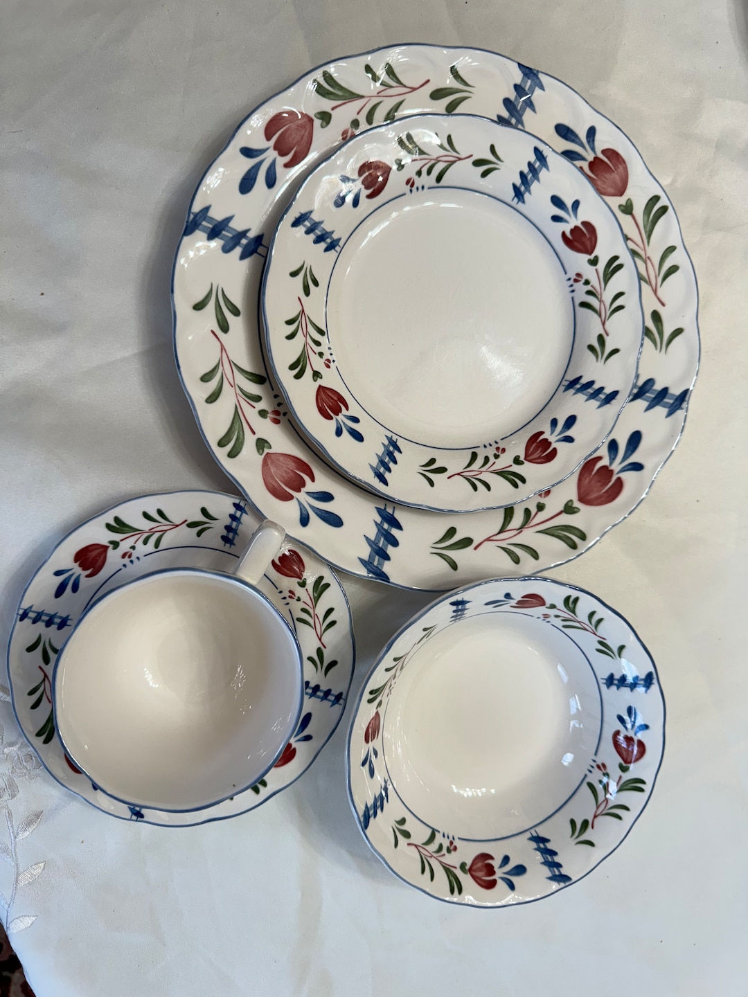 Nikko Japan Provincial Designs Avondale Five Piece Place Setting ...