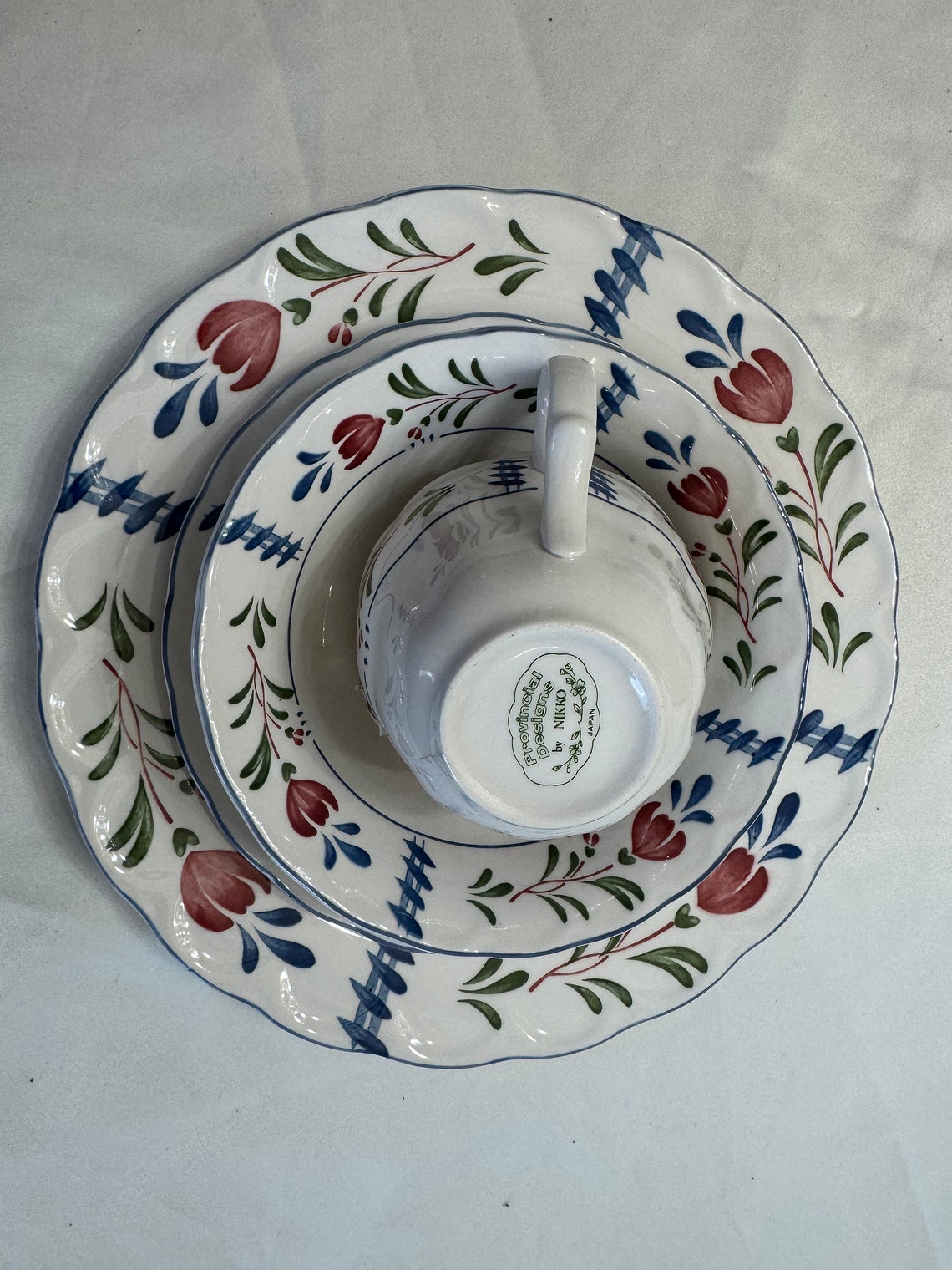 Nikko Japan Provincial Designs Avondale Five Piece Place Setting ...