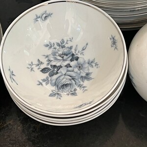 Eva Zeisel Johann Haviland Blue Bouquet Porcelain Platinum Trim ...