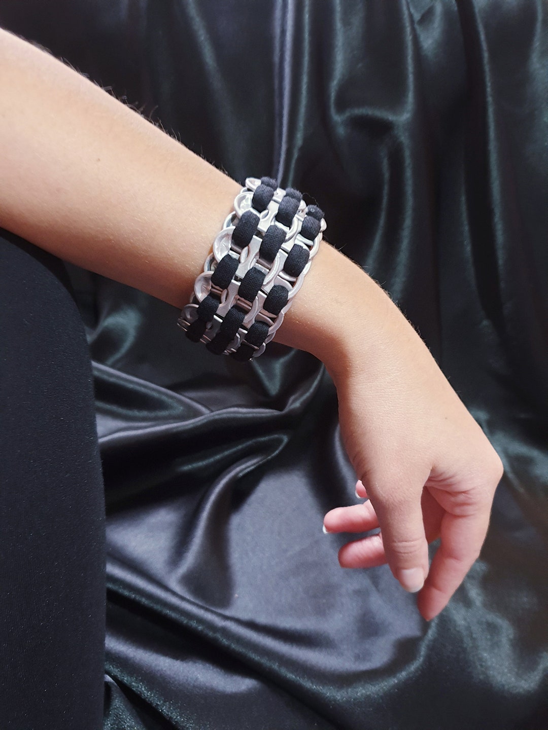 Handmade Bracelet of Recycled Tabs for Cans - Etsy