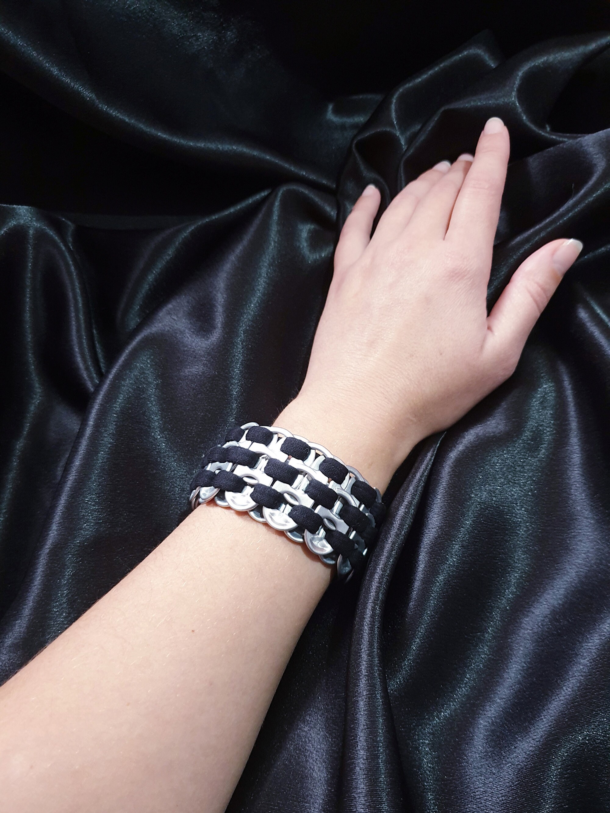 Handmade Bracelet of Recycled Tabs for Cans - Etsy