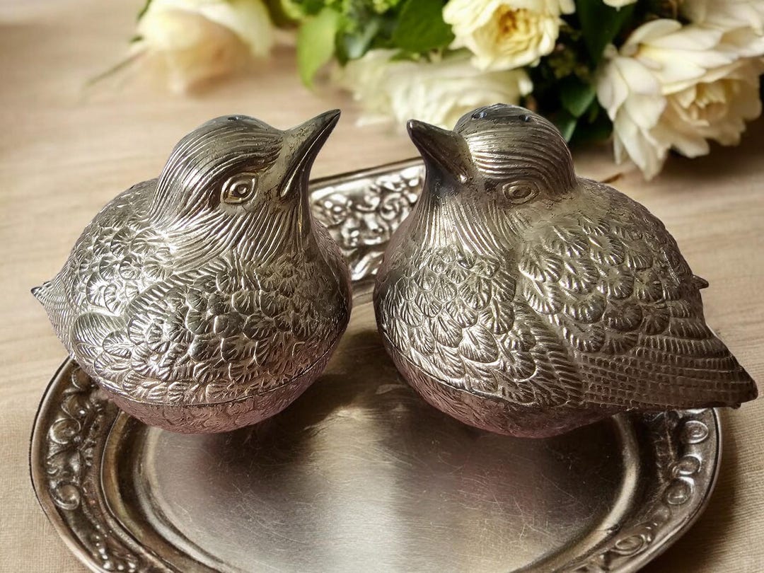 Vintage Silver Plated Weighty Chubby Metal Sparrows Two Birds Shakers ...