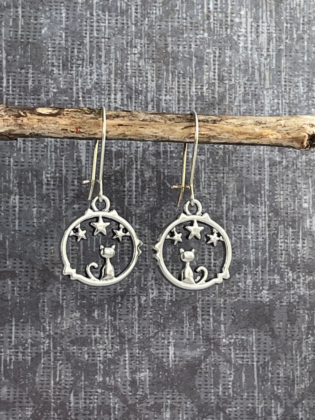 Small Cat Earrings / Small Silver Dangle Earrings / Cat Jewelry / Cat ...