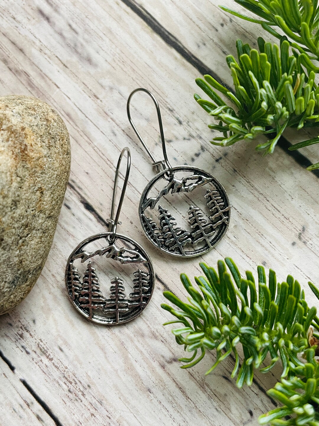 Forest Dangle Earrings / Rustic Pine Tree Earrings / Mountain Earrings ...