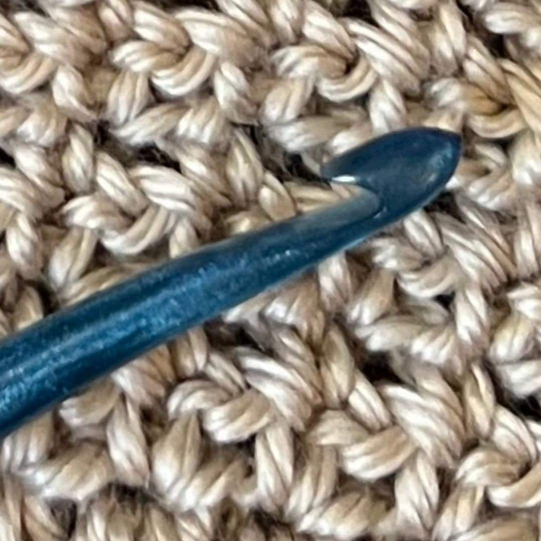 Simple Mesh Crochet Coaster Pattern, Crochet Mug Rug, Easy Crochet ...