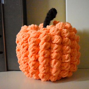 Crochet Pattern: Cozy Bobble Pumpkin Plush - Etsy
