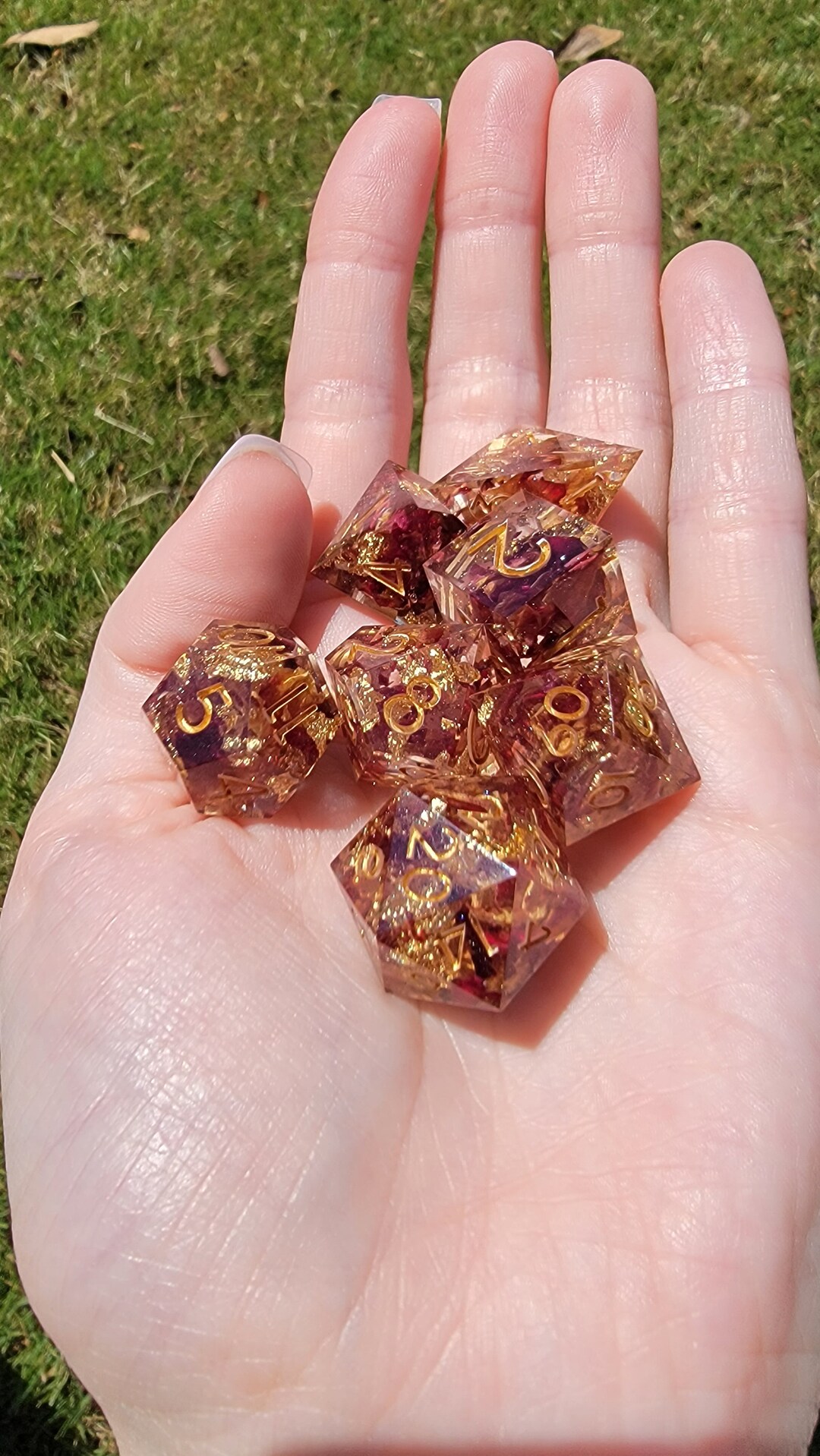 Rose Gold Resin Dice Set | Real Rose Petals, Sharp Edge, TTRPG, DND - Etsy