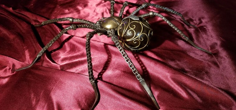 Elegant Metal Spider - Etsy