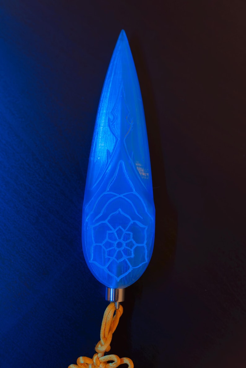 Huntrix Zoey's Shin-Kal LED Kunai Dagger – K-Pop Demon Hunters Prop ...