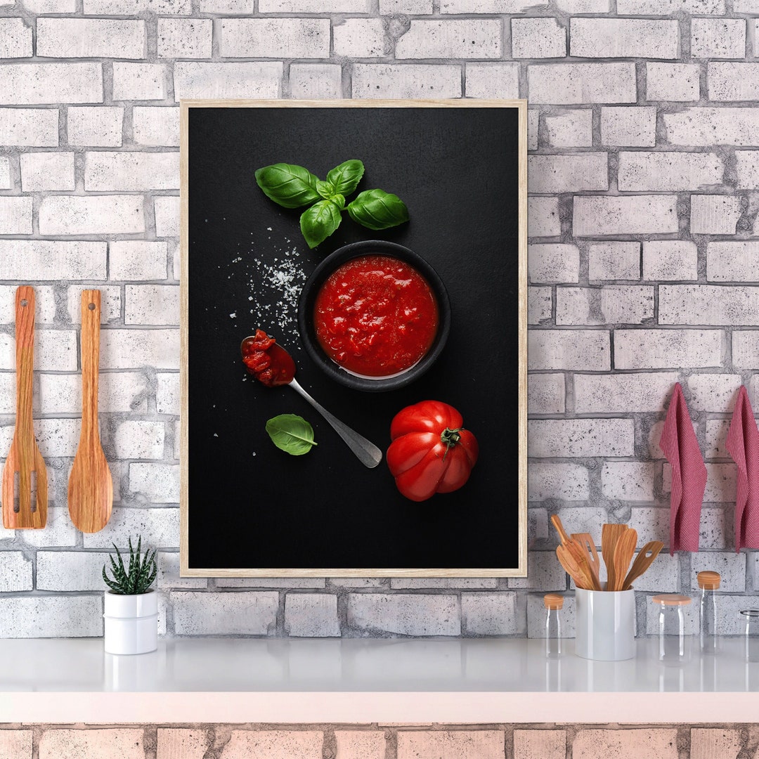 Tomato Sauce & Basil (italian, Spanish Cuisine,food) — Food Kitchen ...