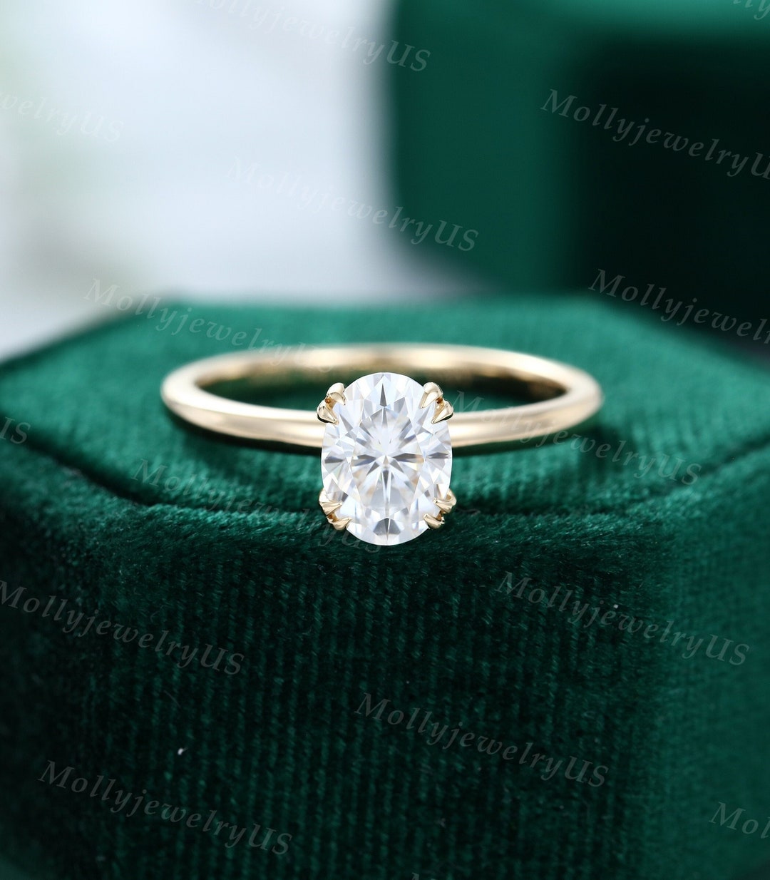 Anello di fidanzamento ovale Moissanite Anello solitario da donna Unico ...