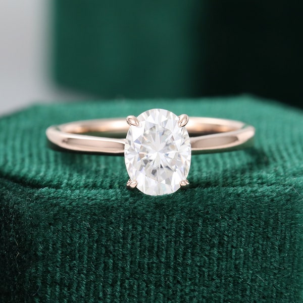 Simple Engagement Ring - Etsy
