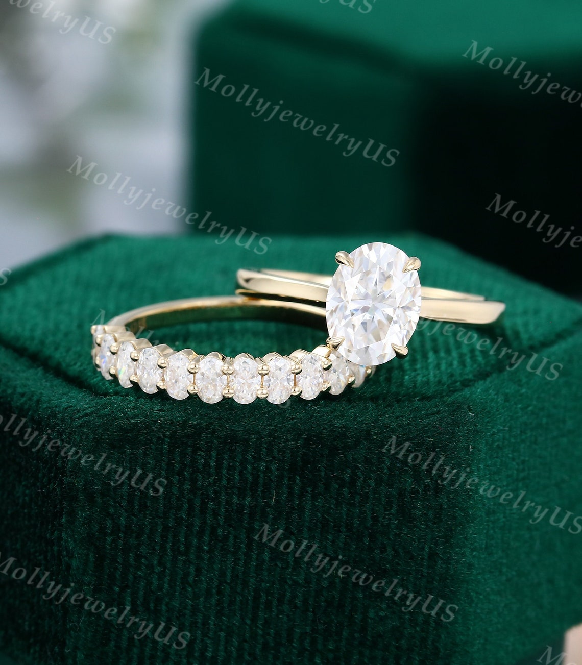 Unique Yellow Gold Engagement Ring Set Simple Oval Moissanite ...