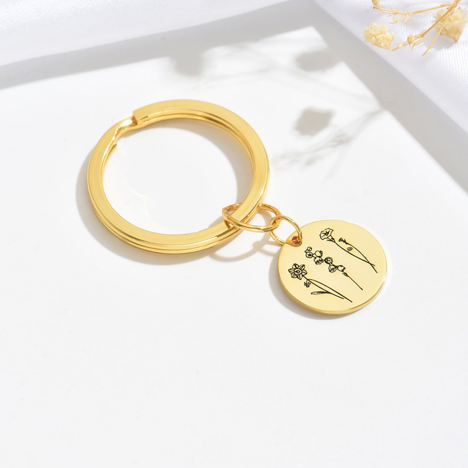 Birth Flower Bouquet Keychain, Combined Birth Flower Keychain, Unique ...
