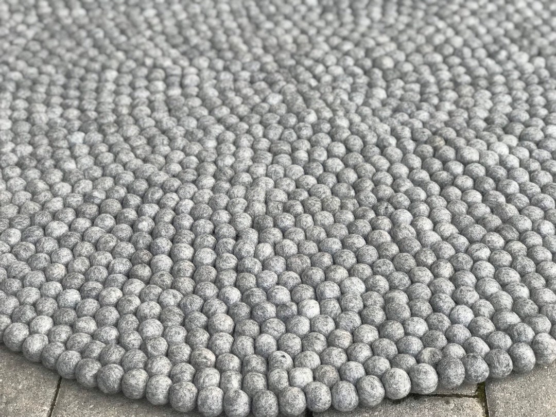 Custom Half Moon Shaped 100% Natural Beautiful Felt Rug, Felt Carpet ...
