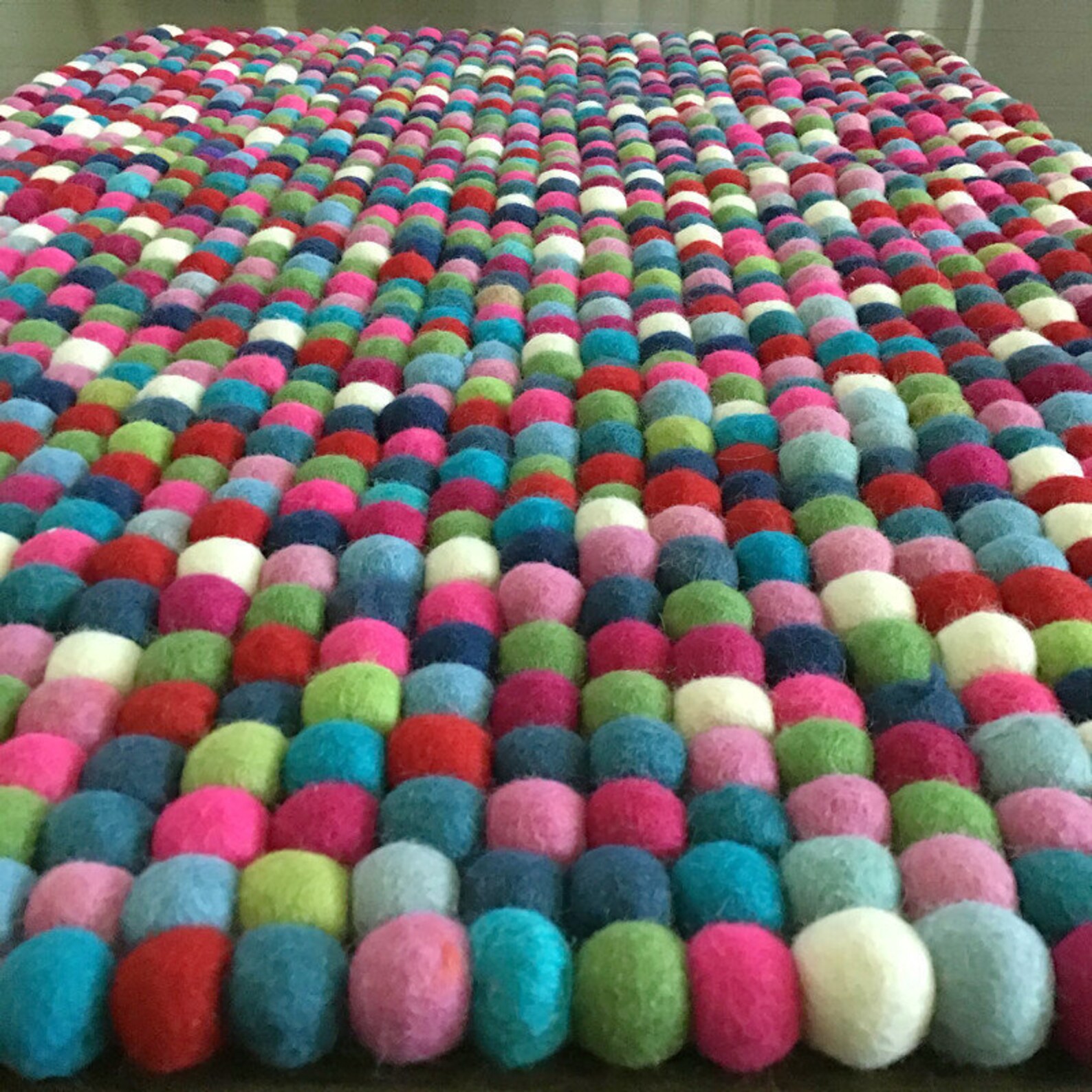 100% Natural Felt Rug Felt Carpet Felt Wool Ballfelt Balls - Etsy