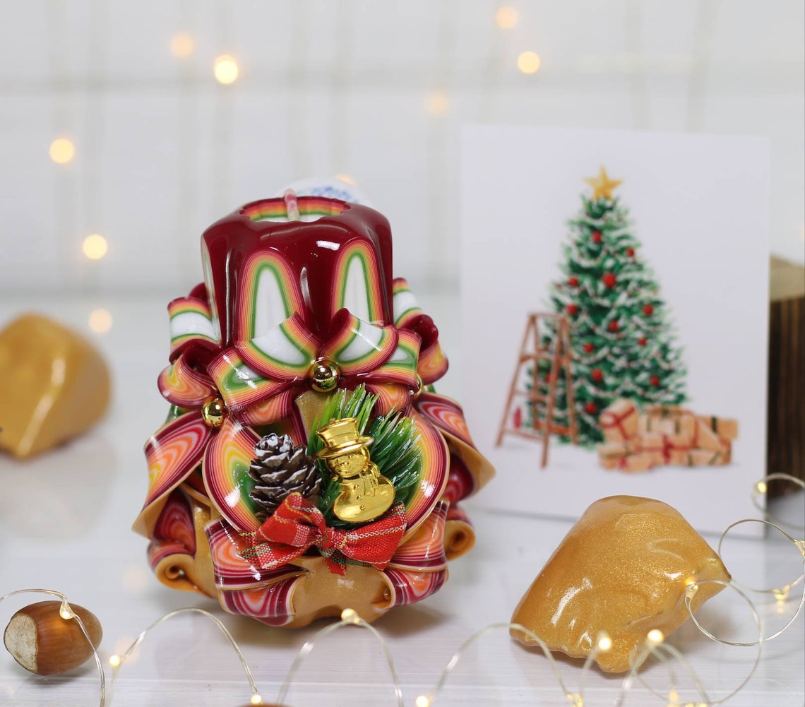 Gold & Burgundy Christmas Candle: Handcrafted Holiday Decor - Etsy