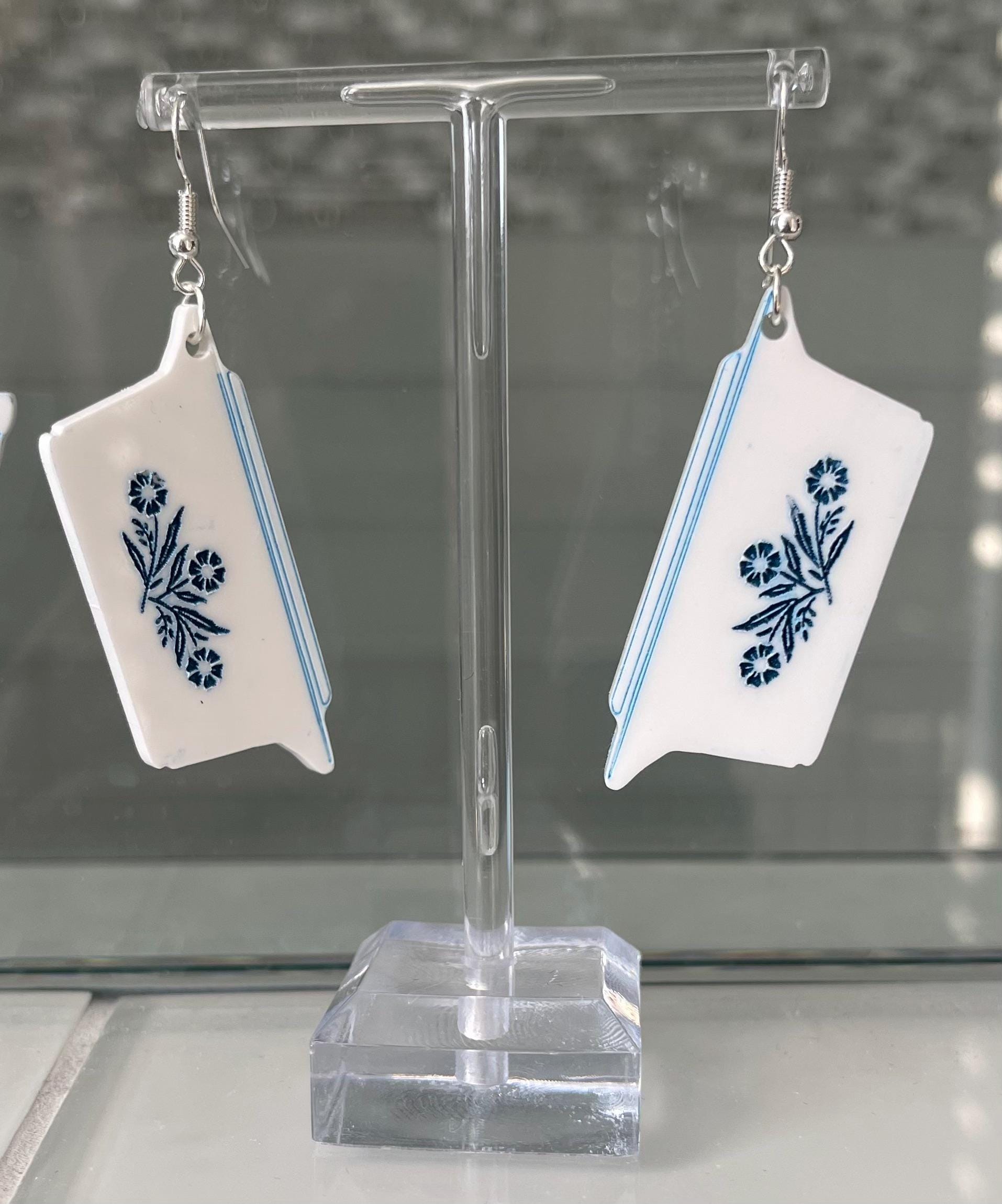 Cornflower Corningware Pyrex Inspired Earring SVG Bundle: Retro Mid ...