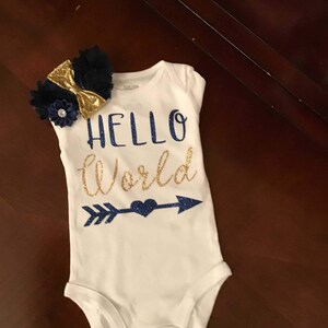 Hello World Newborn Girl Welcome Home Shirt, Photo Pro, Baby Shower ...