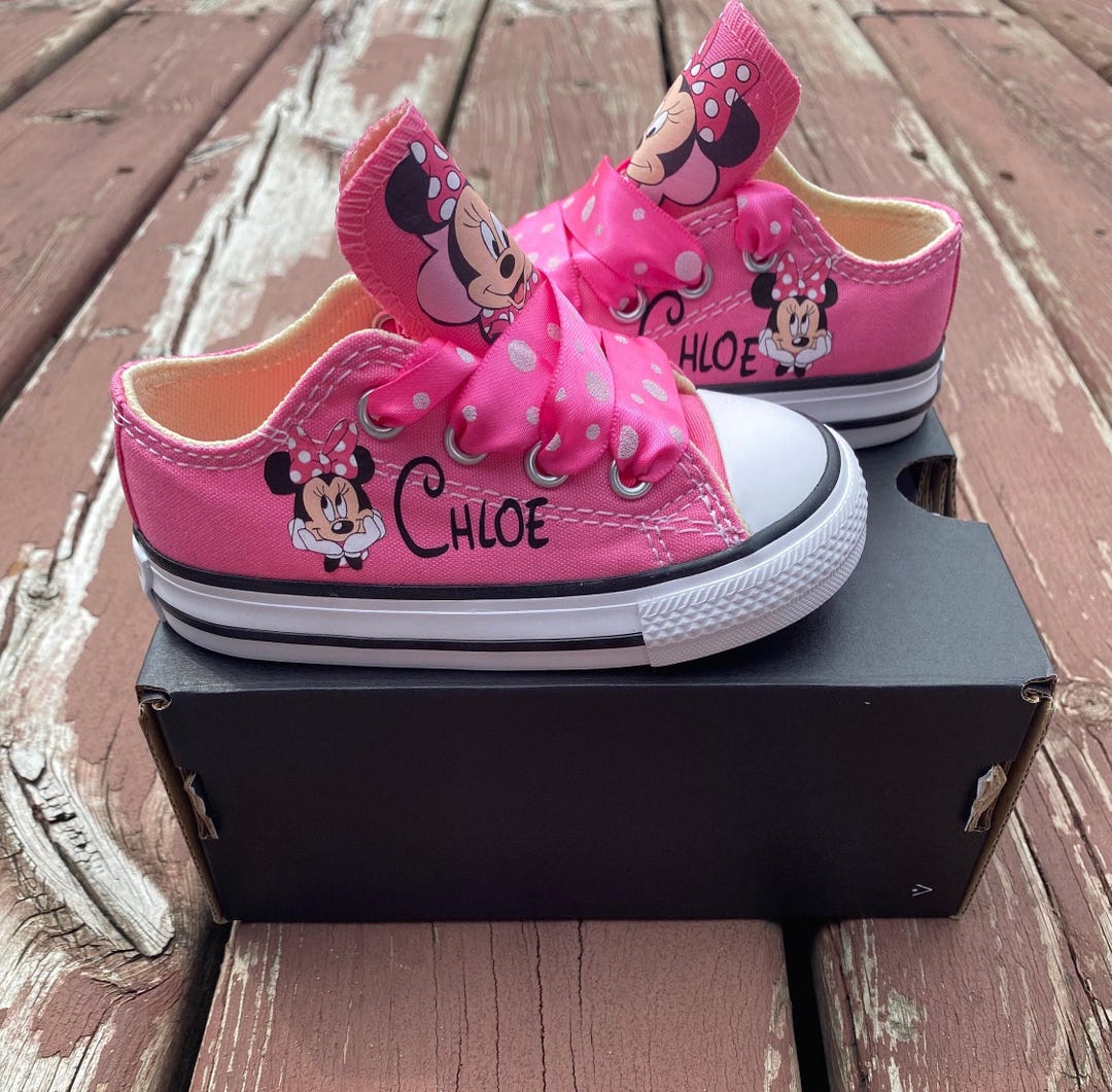 Minnie Mouse Low Top Converse Shoes, Minnie Mouse First Birthday Outfit ...
