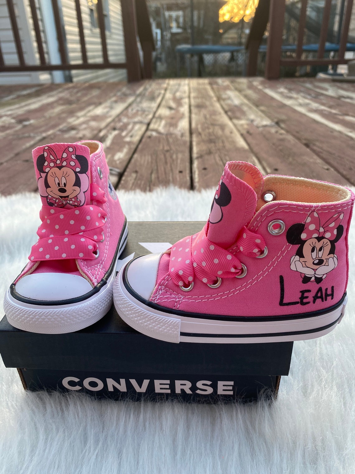 Minnie Mouse Converse Shoes/ Minnie Mouse First Birthday - Etsy