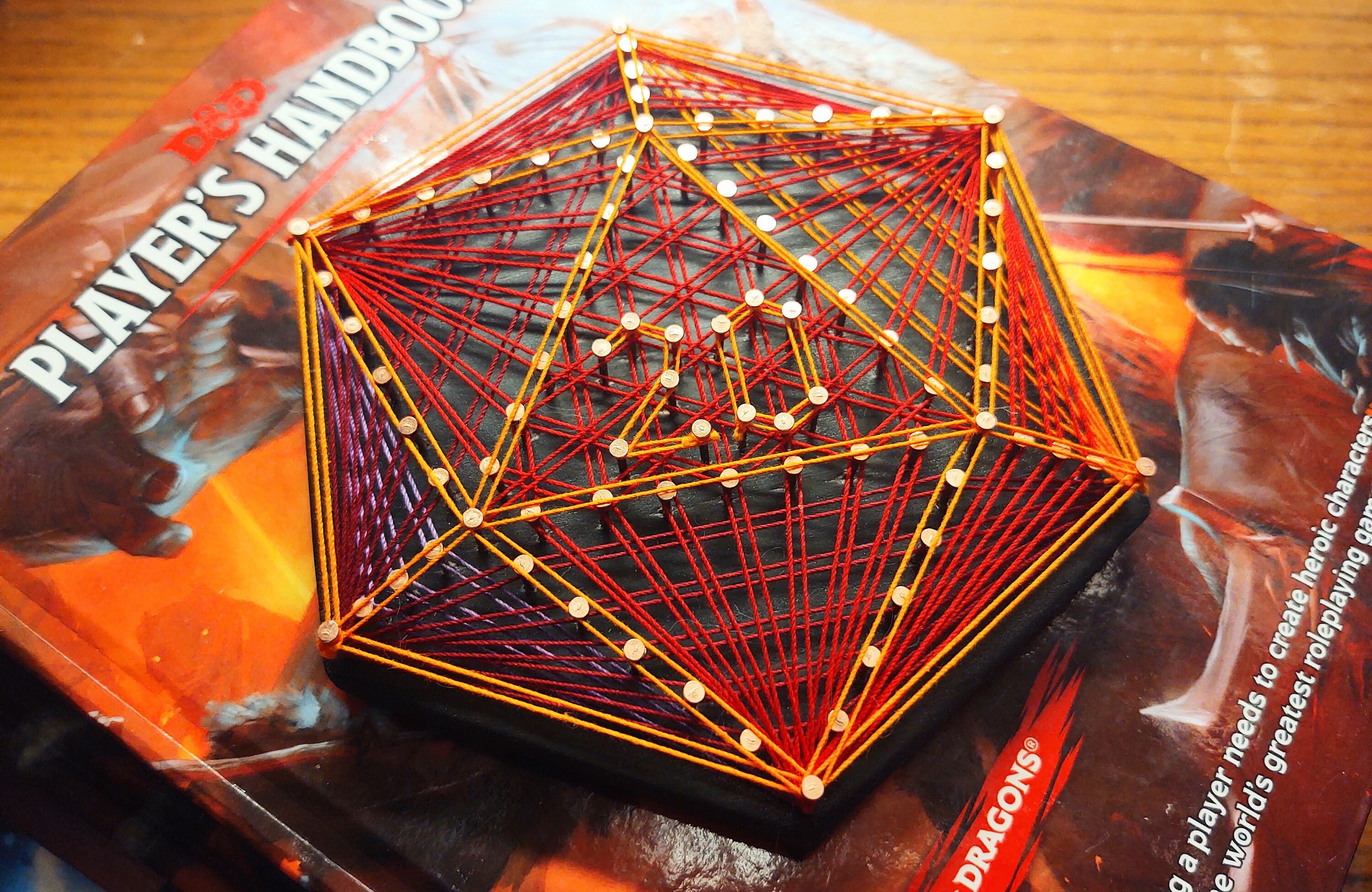 String Art D20 Geometric Icosahedron Dice for Dungeons and - Etsy