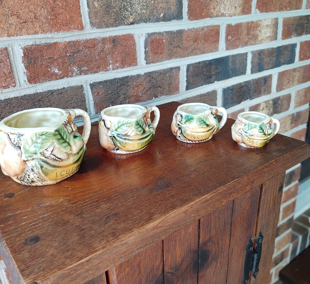 Vintage Fruit Measuring Cups - Etsy