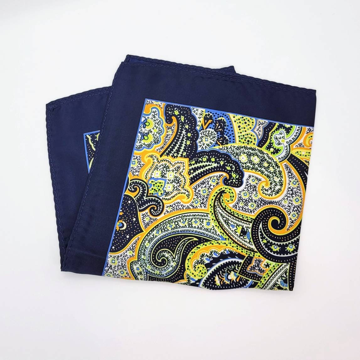 Light Yellow Paisley Pattern