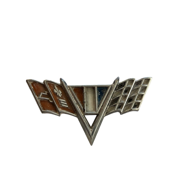 Vintage 64-67 Chevrolet V8 Original GM Flag Emblem 3840318 Flags - Etsy