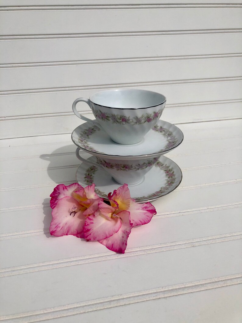 Vintage Teahouse Rose Set of 2 Tea Cups & Saucers Pink | Etsy