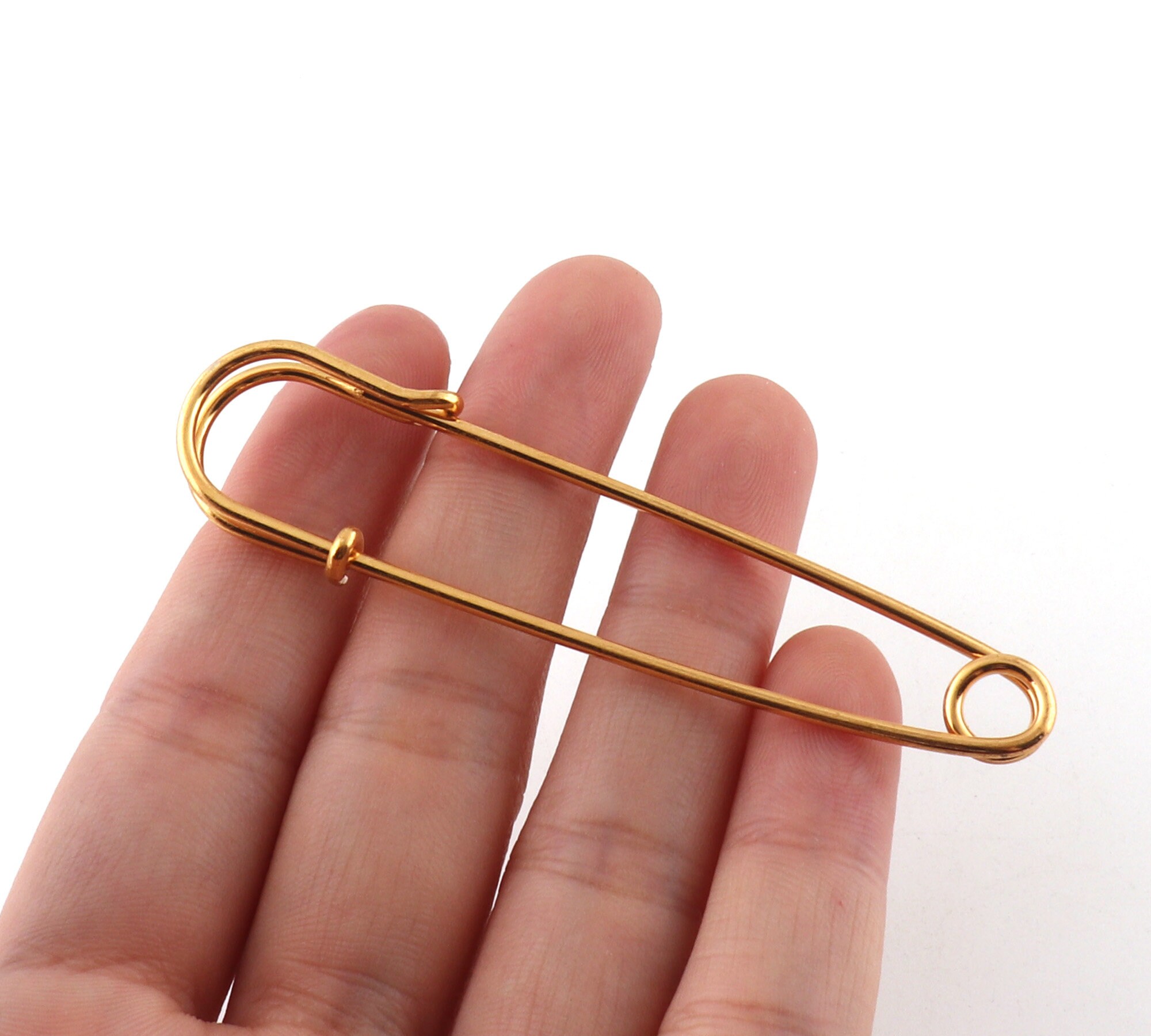 Gold Safety Pins Large Brooch Pins Metal Necklace Jewelry Etsy gold-safety-pins-large-brooch-pins-metal-necklace-jewelry-etsy