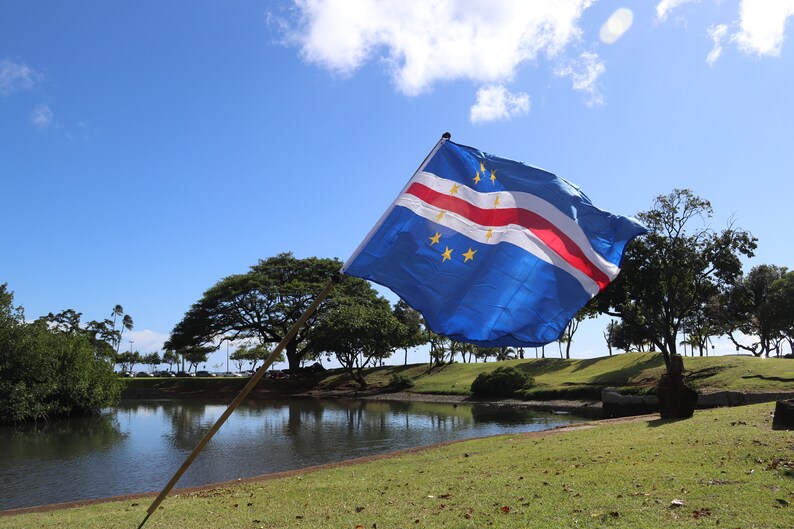 Cape Verde Flag Praia Flag Plateau - Etsy