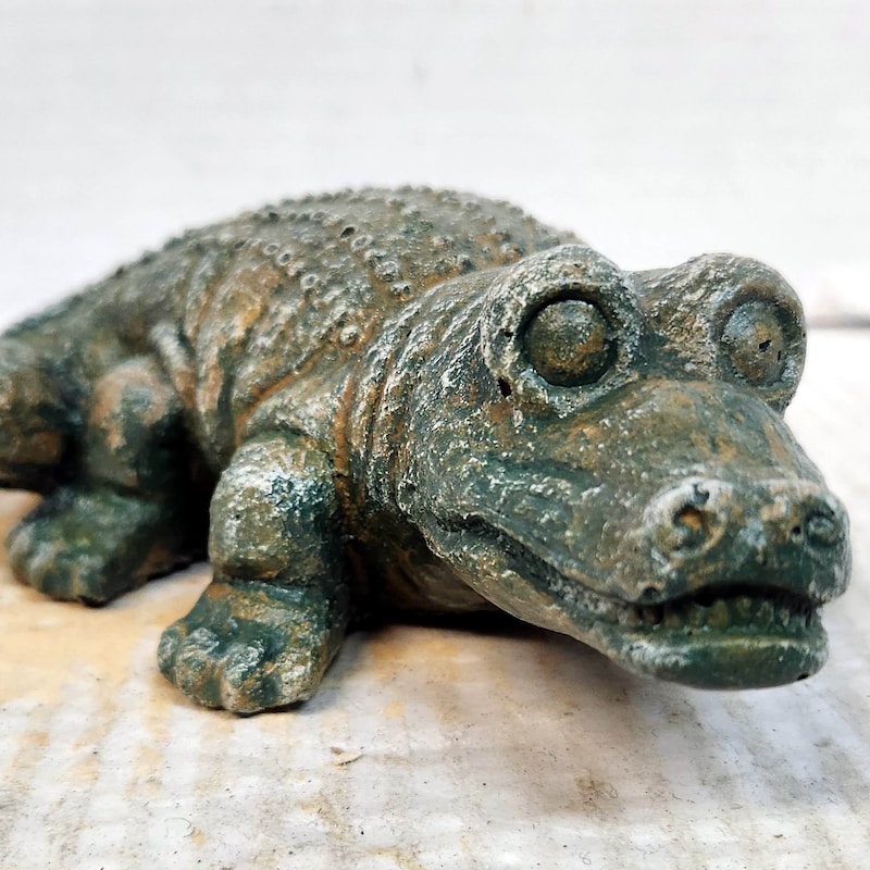 Alligator Statue - Etsy