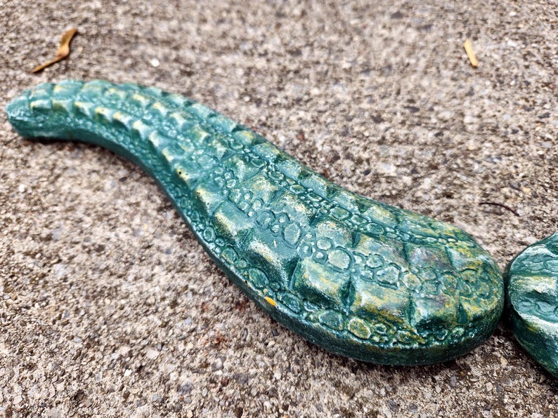 Concrete Gator, 30 In., Alligator Statue, Concrete Alligator, Garden ...